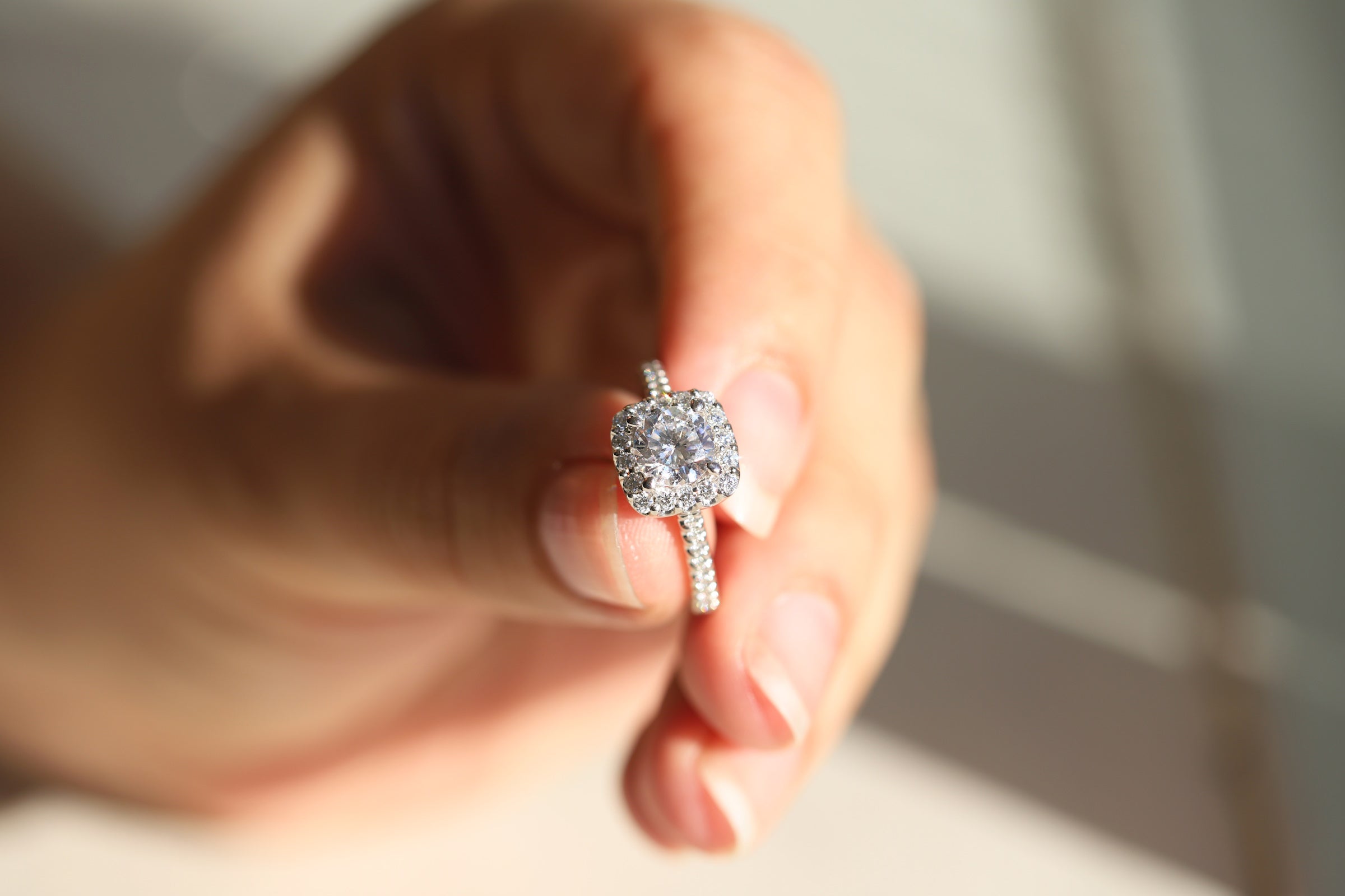 How to Measure Ring Size: Guide for US Sizes – Larson Jewelers